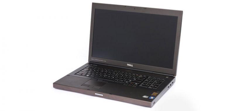 3. Hiệu năng mạnh mẽ của Dell Precision M6700.